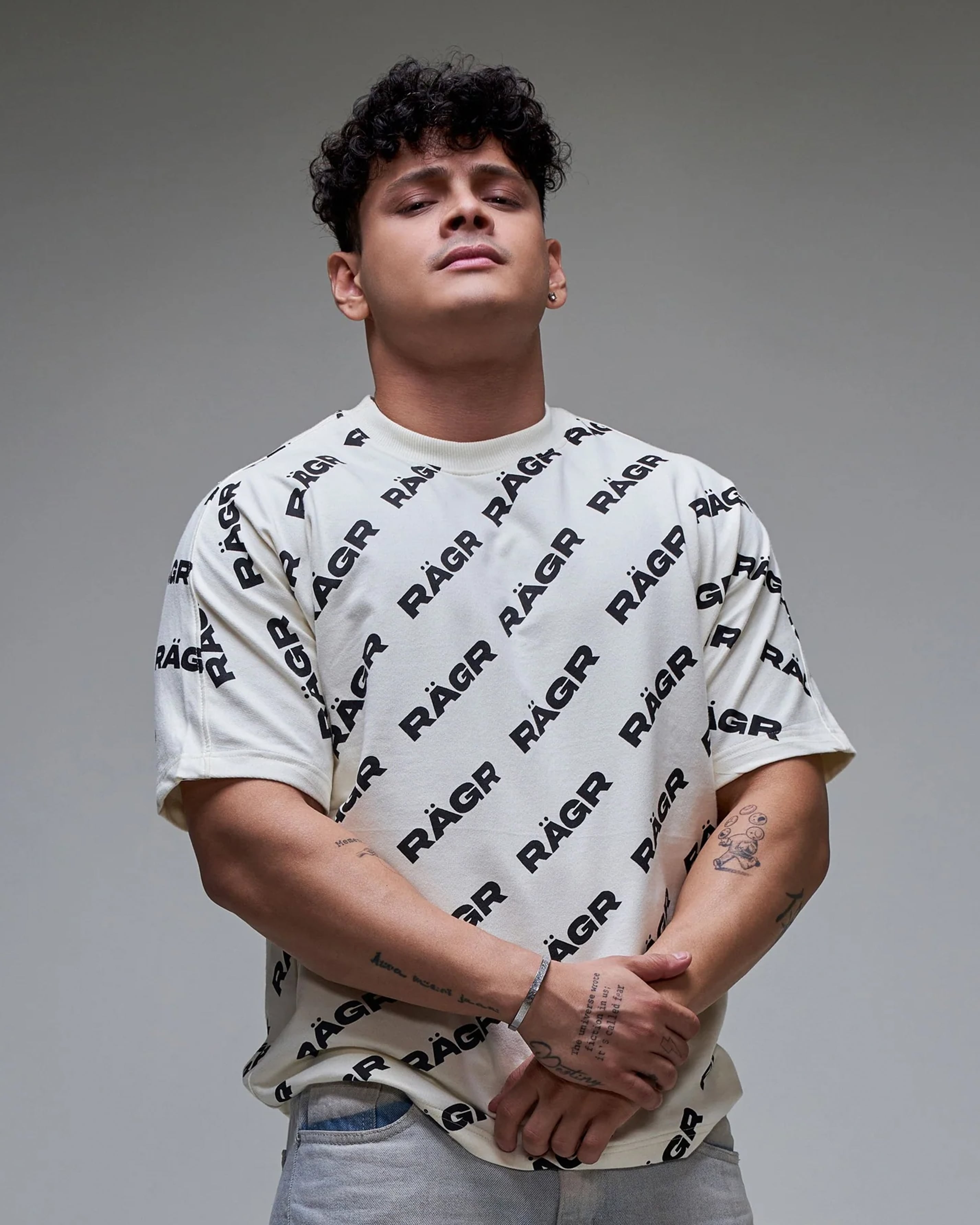 All Over Logo T shirt - Antique White – Ragr